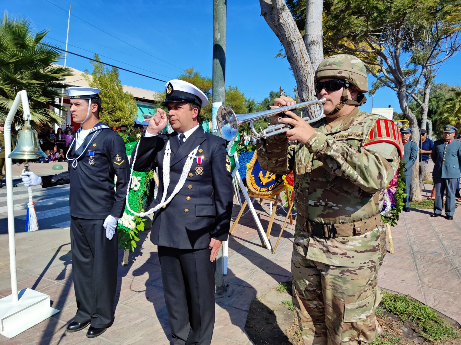 EMOTIVA CEREMONIA Y DESFILE EN EL DIA DE LAS GLORIAS NAVALES EN CALDERA ...